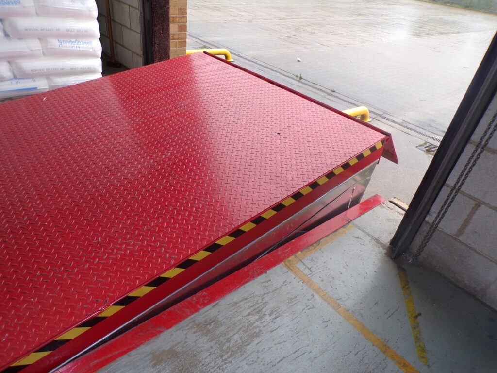 Loading Bay Systems, Doors & Dock Levellers | Cheshire Industrial Doors