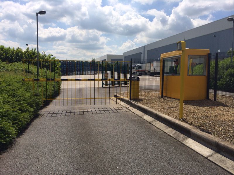 Why UK Businesses Choose Cheshire Industrial Doors For Nationwide ...